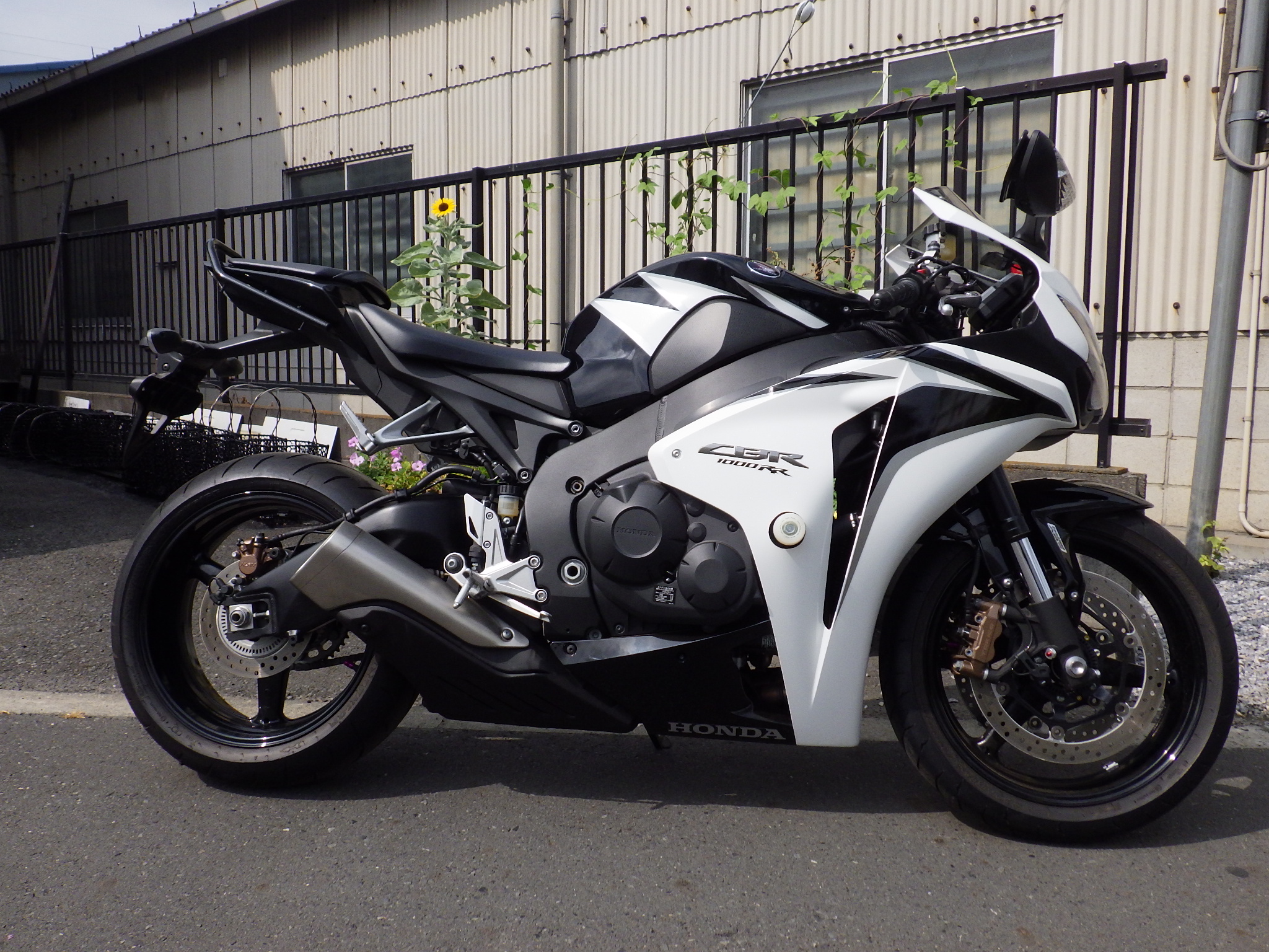 ホンダ CBR1000RR (SC59) 買取 | バイクワンブログ | バイク買取専門店バイクワンのバイクワンブログでは、お客様から買取させ ...